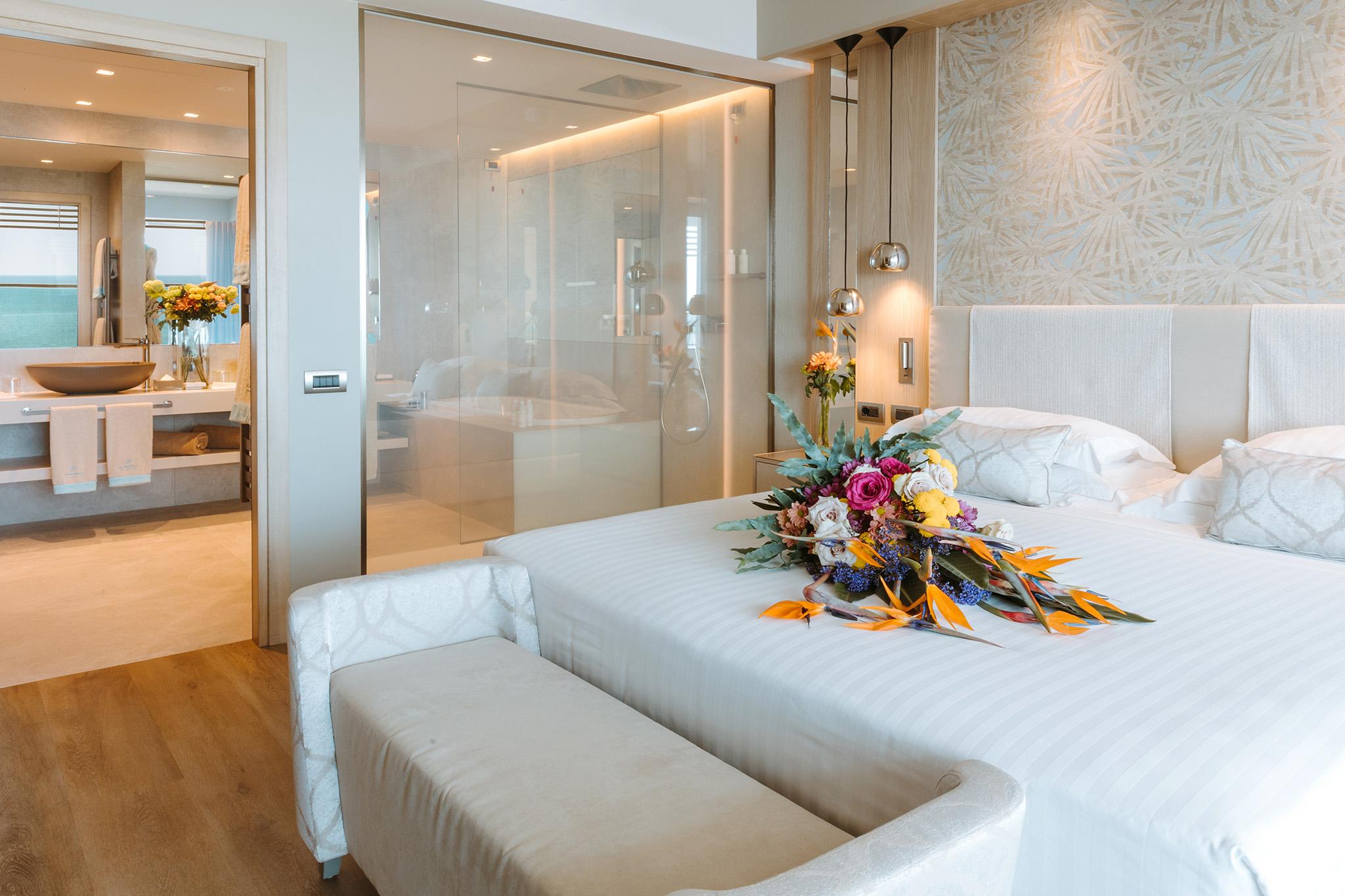 Premium Suite: wonderful panoramic sea view | Almar Hotel