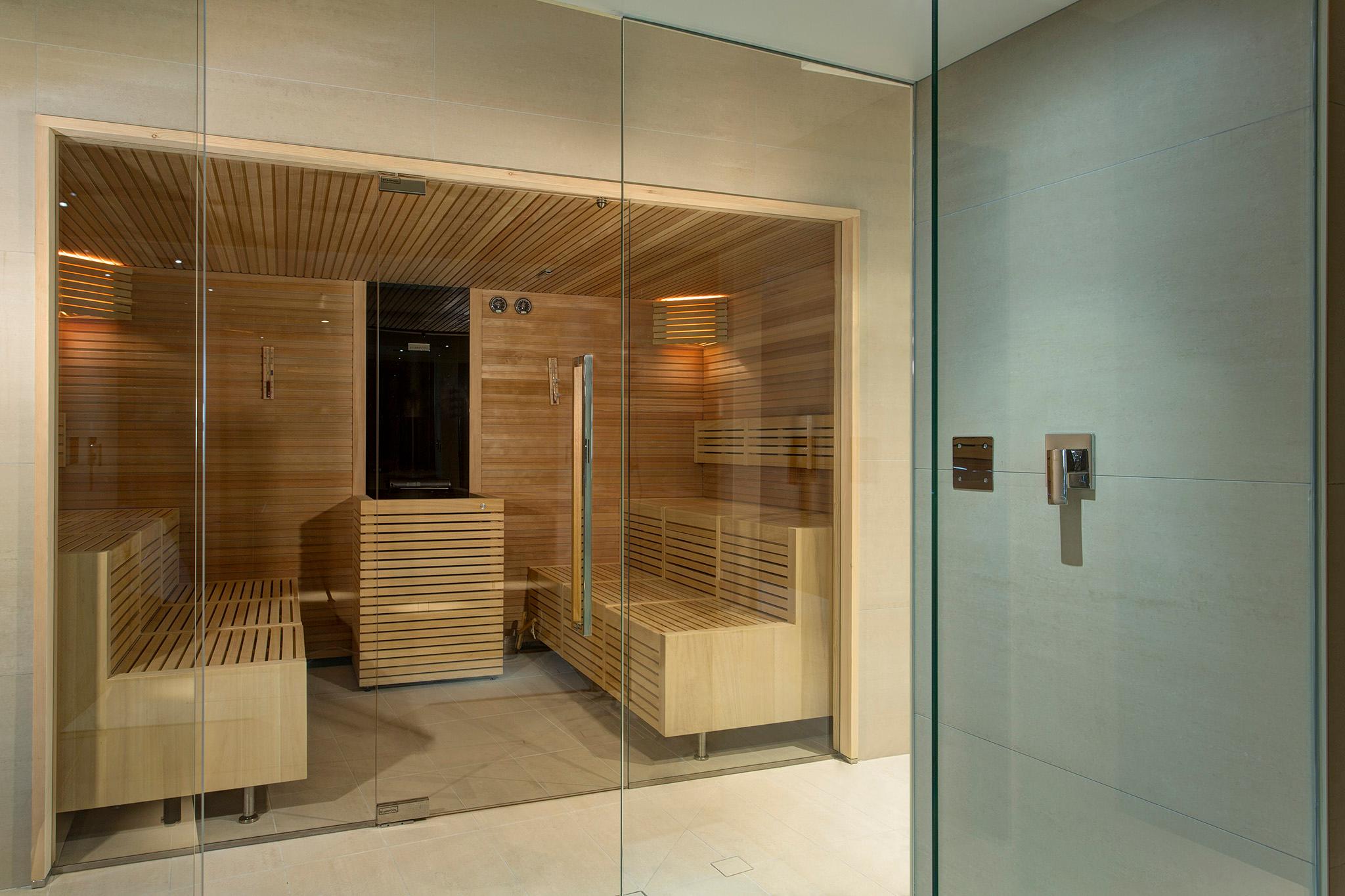 Finnish sauna, soft sauna and Himalayan salt sauna | Almar Spa